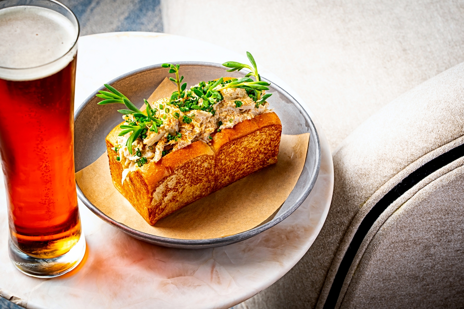 Hours & Location - Estuary